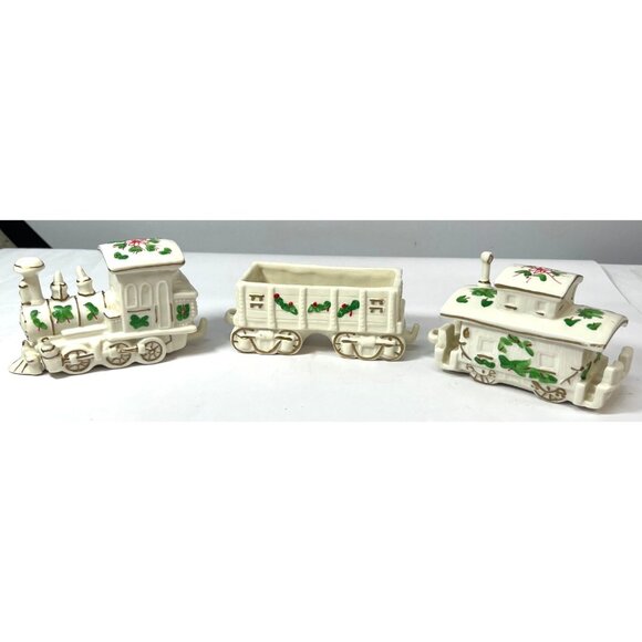 Holiday | Vintage Ceramic Christmas Train Set Green Red White | Poshmark